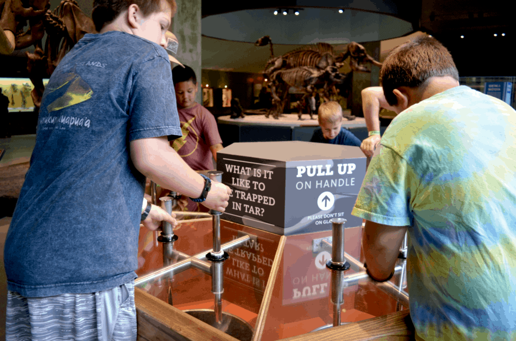 La Brea Tar Pits for FREE: The Smelliest Experience in Los Angeles