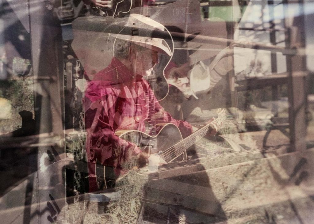 Rockidelity: Christine Lakeland, Witwe von JJ Cale - FIDELITY online