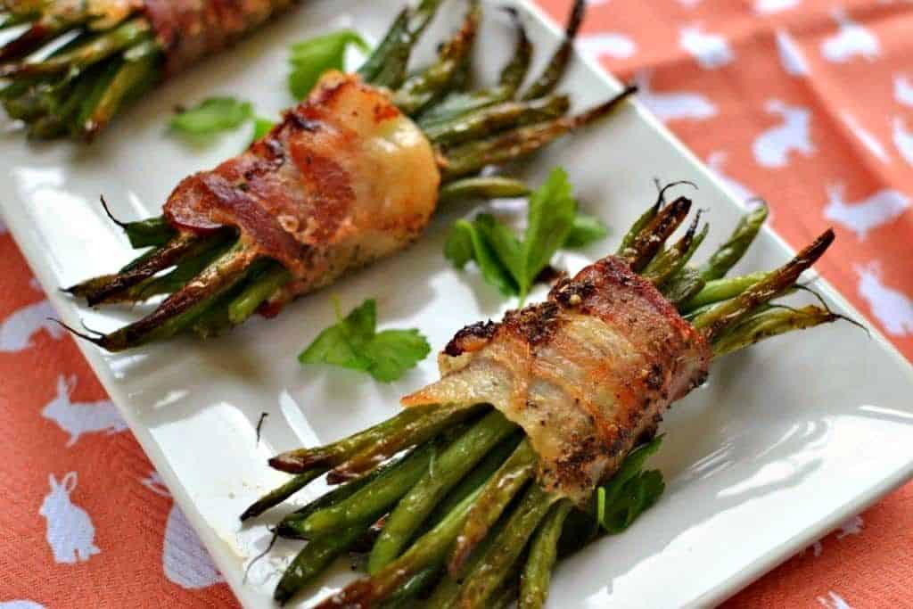 Green Bean Bundles with Bacon | Small Town Woman