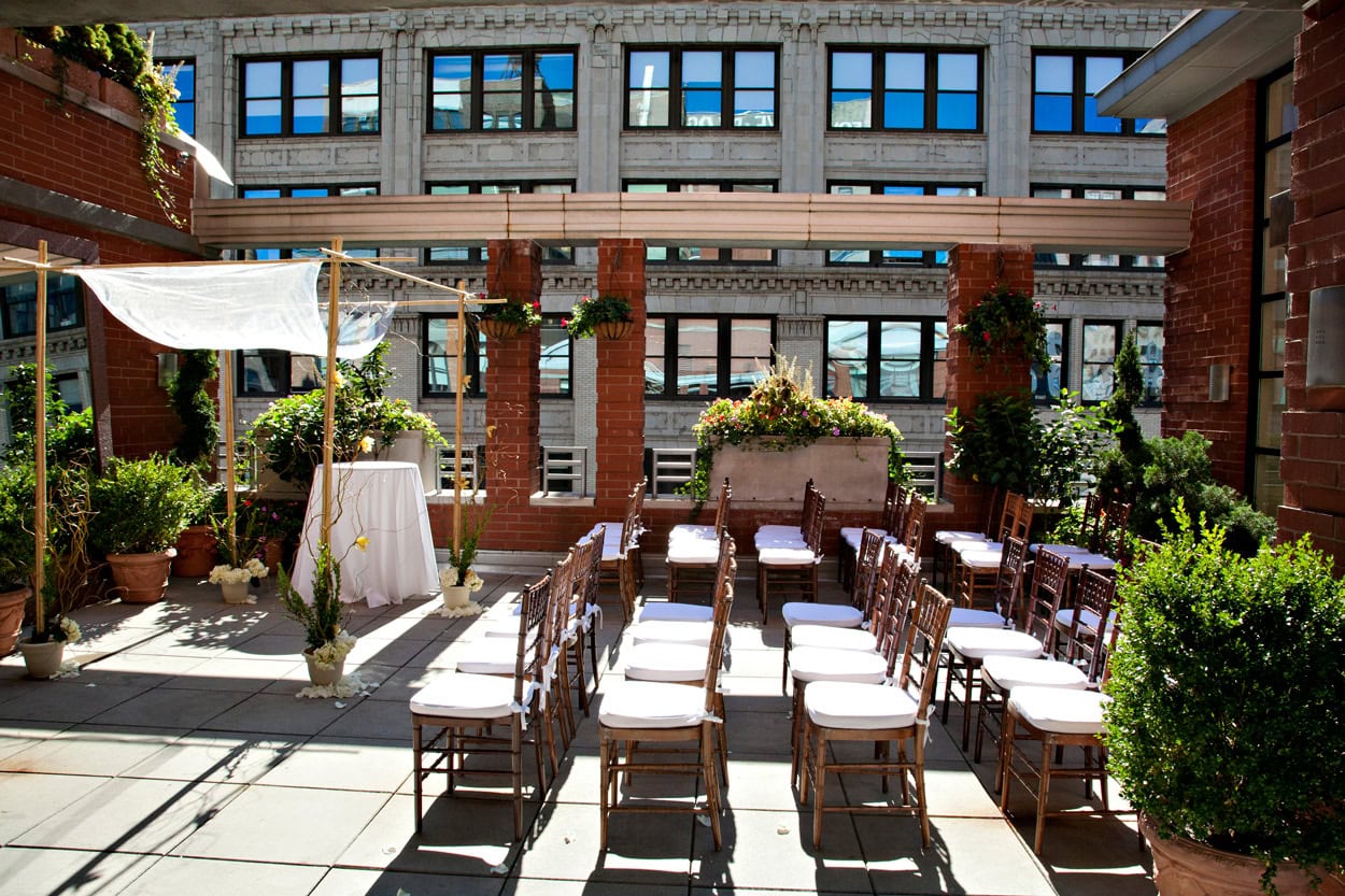 Best pop-up wedding venues in New York - Dare to Dream