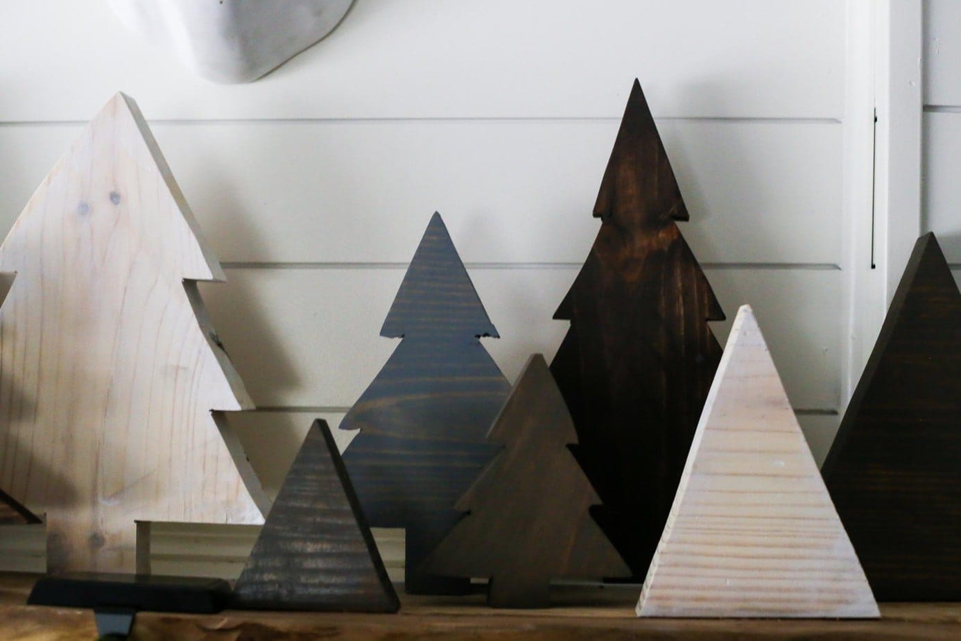 DIY Scrap Wood Christmas Trees – Love & Renovations