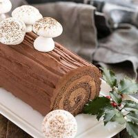 Bûche de Noël -That Skinny Chick Can Bake