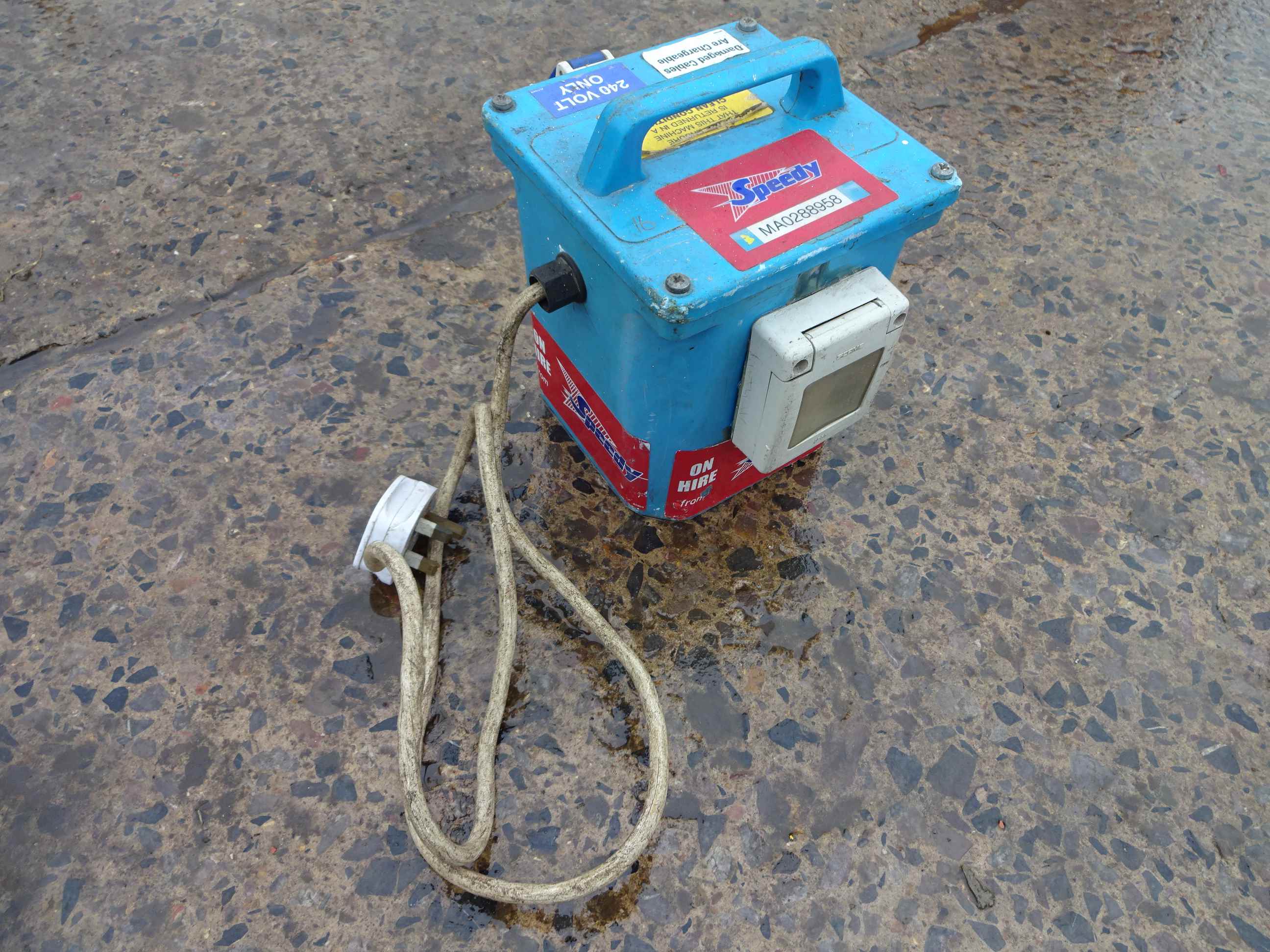 240V Surge Protector, One Outlet – BRUCE ATFIELD