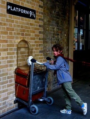 Platform 9 3/4 London. Tourist Trap or Fun? – World Travel Family ...