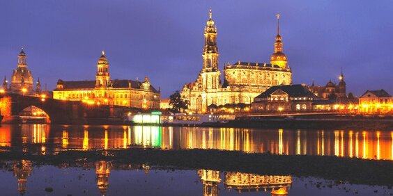 7 Ways to Say “Friend” in German