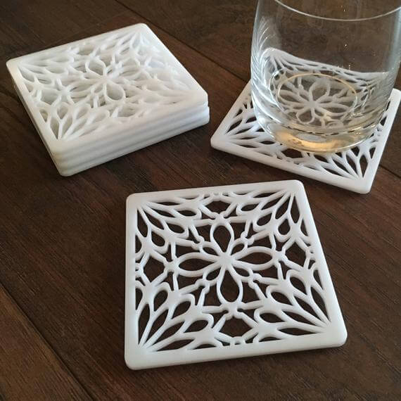 Acrylic Coasters Manufacturer with 16 years experience in China.