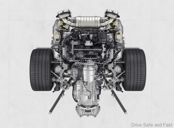 What Porsche Changed on the 911's New Boxer Engine