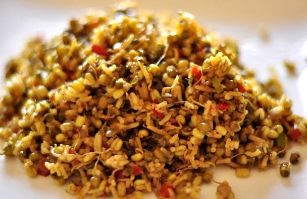 Zero Oil Moong Matki Bhaji Recipe for weight loss - Fat Loss Planner