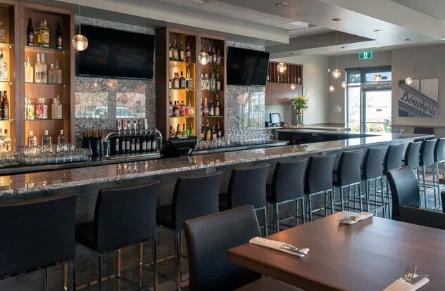 Bin 4 Burger Lounge Saanich Happy Hour Menu | Ultimate Happy Hours