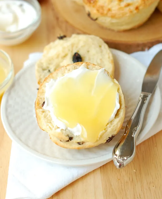 Raisin Scones - English Scones - Baking Sense