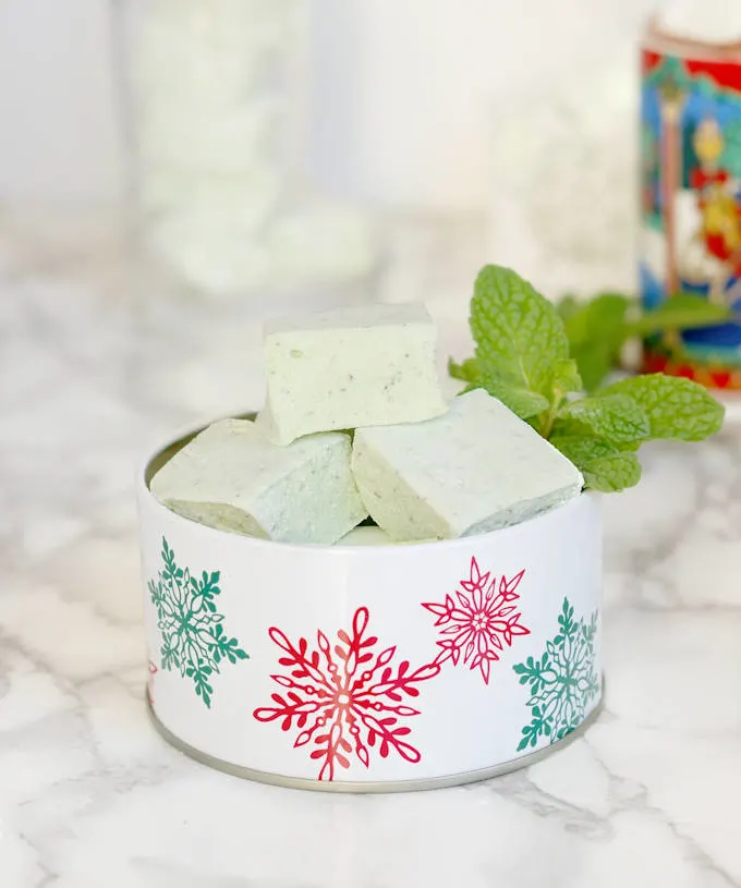 Homemade Fresh Mint Marshmallows - Baking Sense
