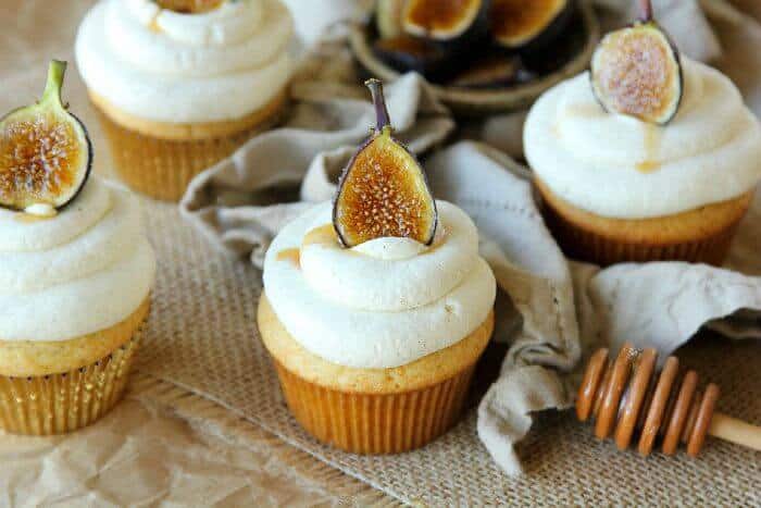 10 Fall-Inspired Cupcakes - Made with HAPPY