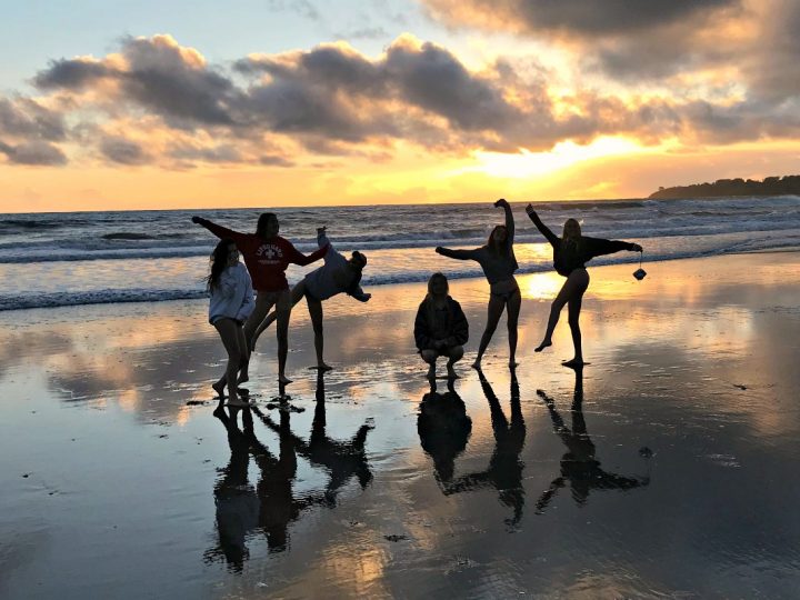 Houseboating Fun on Shasta Lake with Kids - ROAM Family Vacation