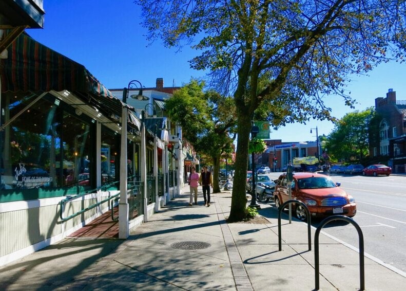 Amherst MA | A Literary Weekend Getaway In The Pioneer Valley