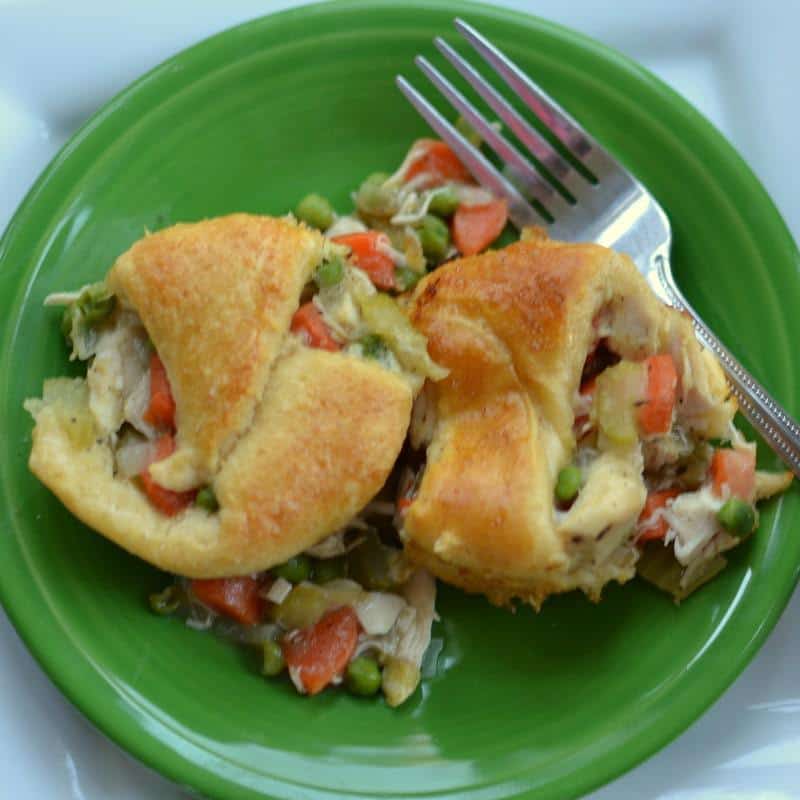 Mini Chicken Pot Pies | Small Town Woman