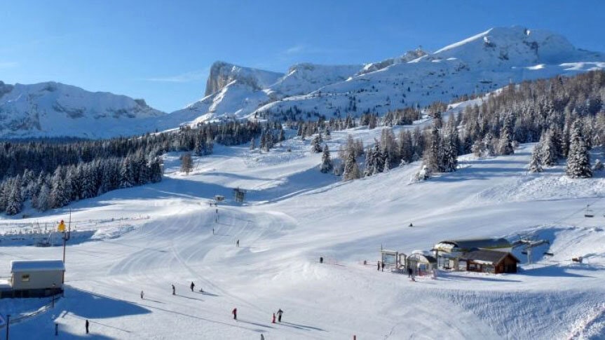 Partir en week end dans les Hautes Alpes avec location ski à ...
