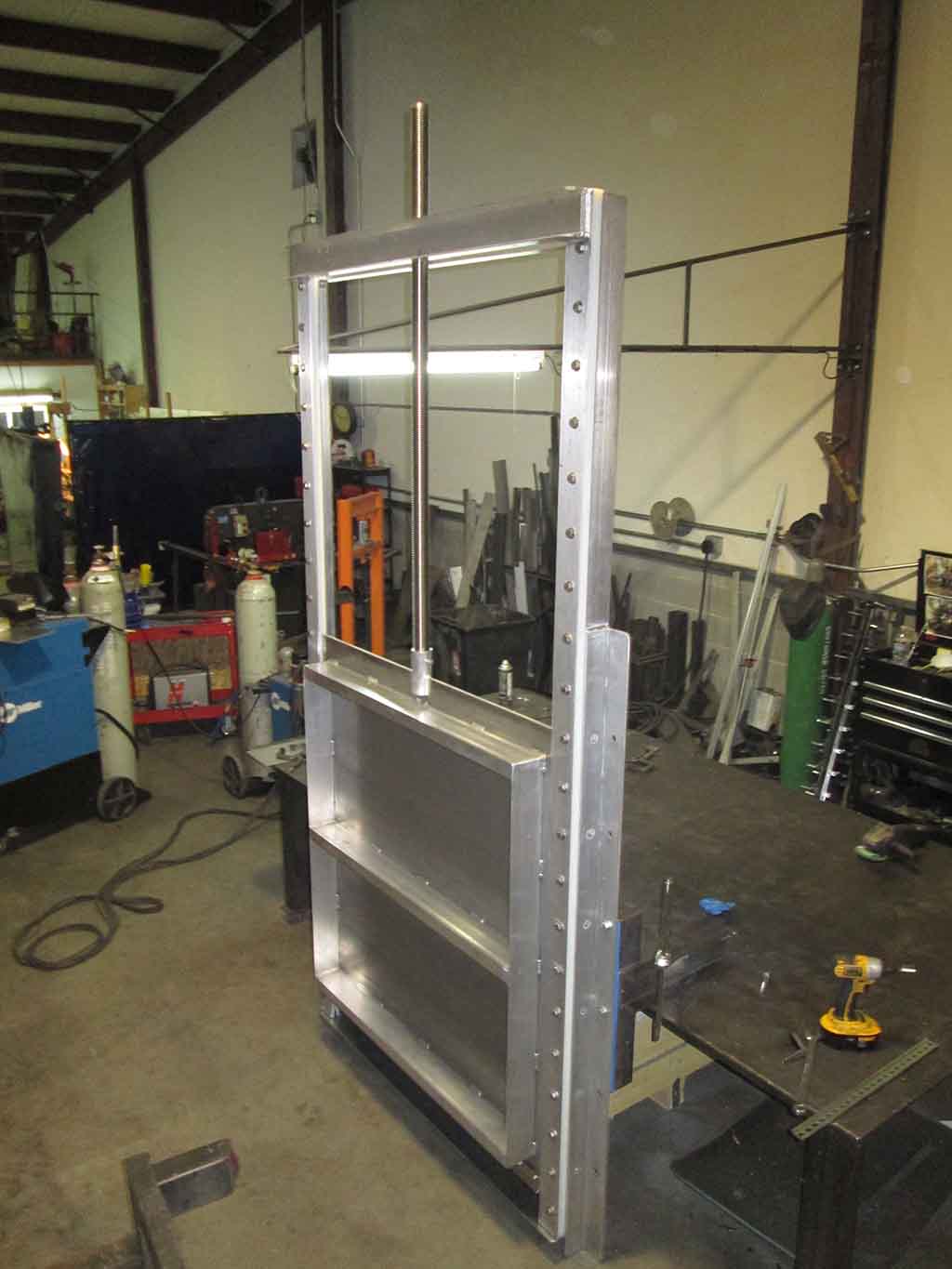 Sluice Gate | Slide Gate Gallery | Watch Technologies