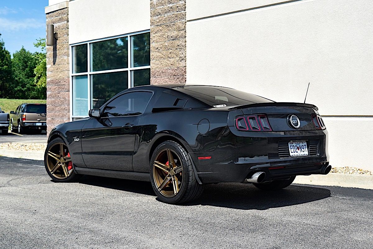 Ford Mustang S197 Black with Gloss Bronze Verde V09 Spry Aftermarket ...