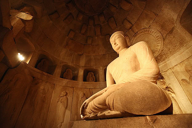 Seokguram Grotto (UNESCO World Heritage Site) | This Is Korea Tours