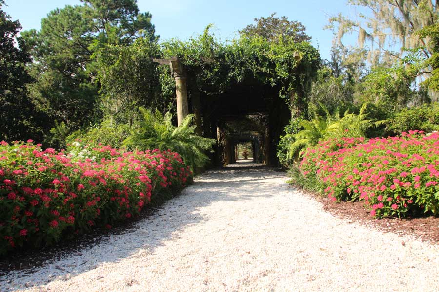 Airlie Gardens: What You’re Missing in the Wilmington Beaches - Food ...