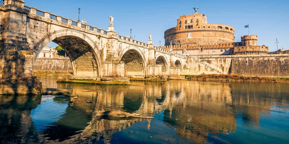 The Tiber river in Rome: interesting facts, photo, video, history