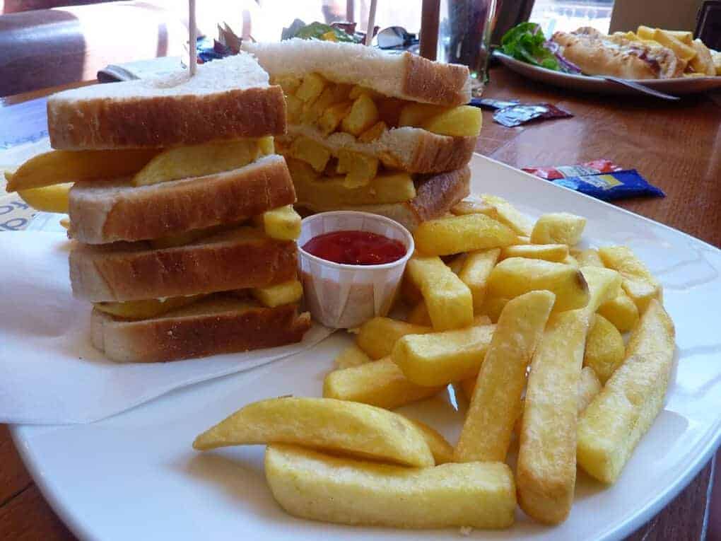 List of Traditional and Most Popular British Foods to Try in the UK