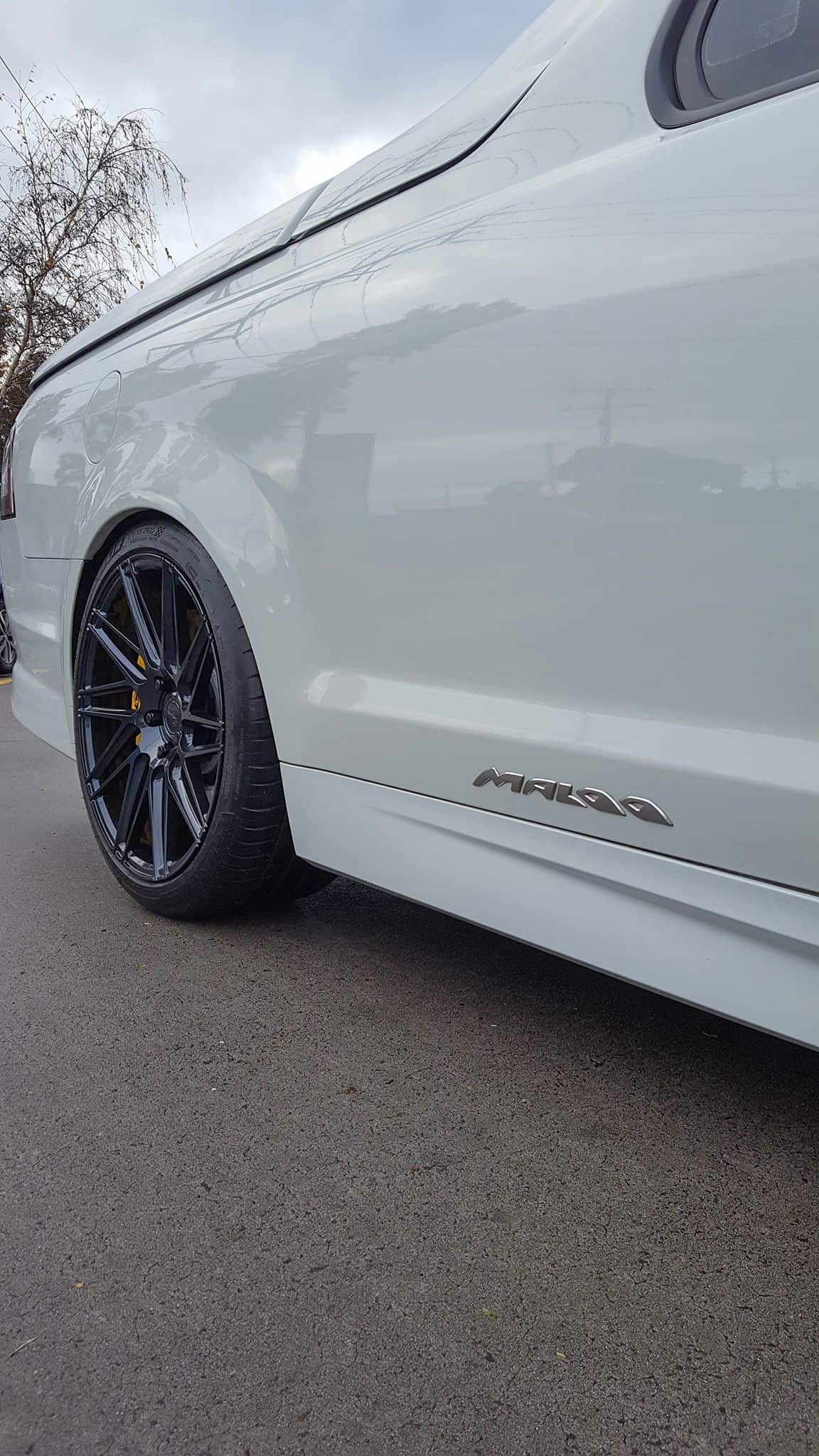 HSV Commodore VF GTS Maloo White with Koya SF12 Aftermarket Wheels ...