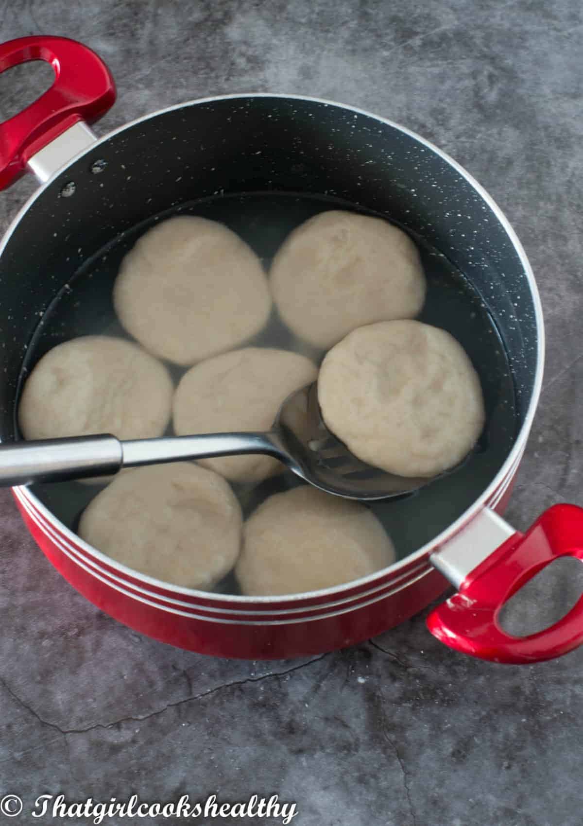 How To Make Boiled Dumplings : Follow along in this jamaican cooking ...