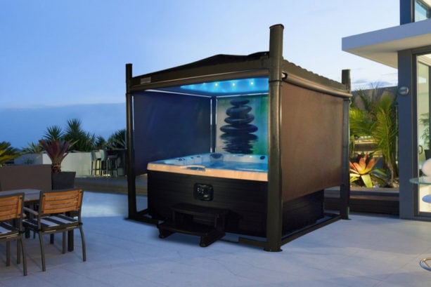 9 Awesome Hot Tub Privacy Screen Types To Get For More Relaxing ...