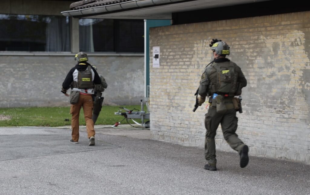 Med politiets aktionsstyrke på øvelse | Presse-fotos.dk