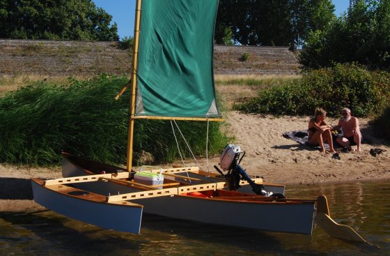 Storer Quick Canoe and Outriggers