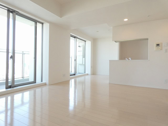 E-Housing RESIDIA Tower Meguro Fudomae for Rent | 1SLDK in 3-7-6 ...