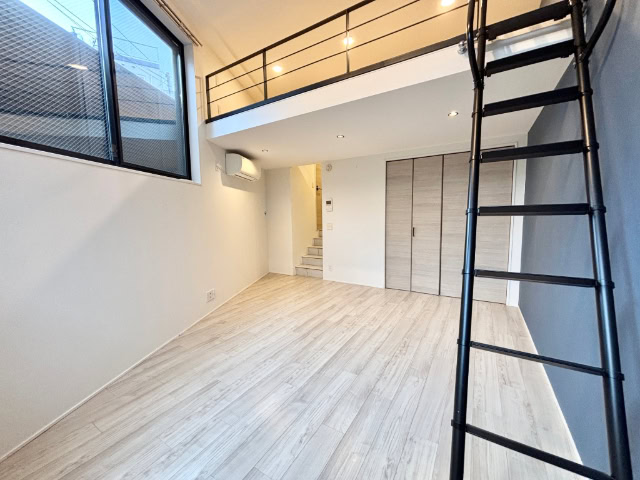 E-Housing FARE Yoyogi Uehara VI for Rent | 1K in 1-14-15 Uehara ...