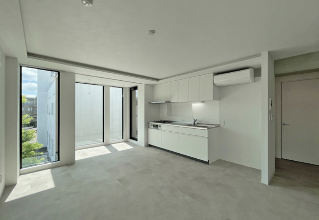 E-Housing Huit Kagurazaka for Rent | 3LDK in 8 Nakamachi, Shinjuku Ward, Tokyo | E-Housing