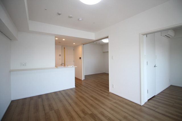 GRAN PASEO BUILDING 1102 - 2-23-3 Tabata Shinmachi, Kita-ku, Tokyo | E ...