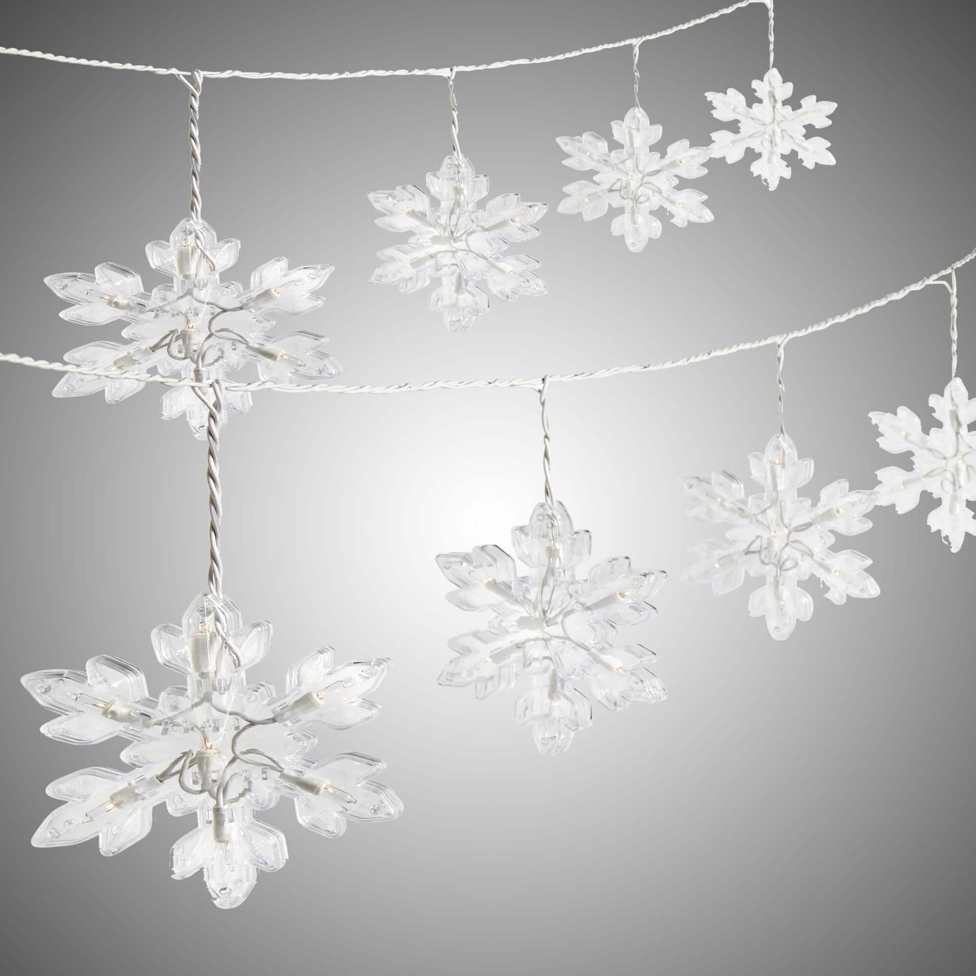Viewing Photos of Outdoor Hanging Snowflake Lights (Showing 3 of 15 Photos)