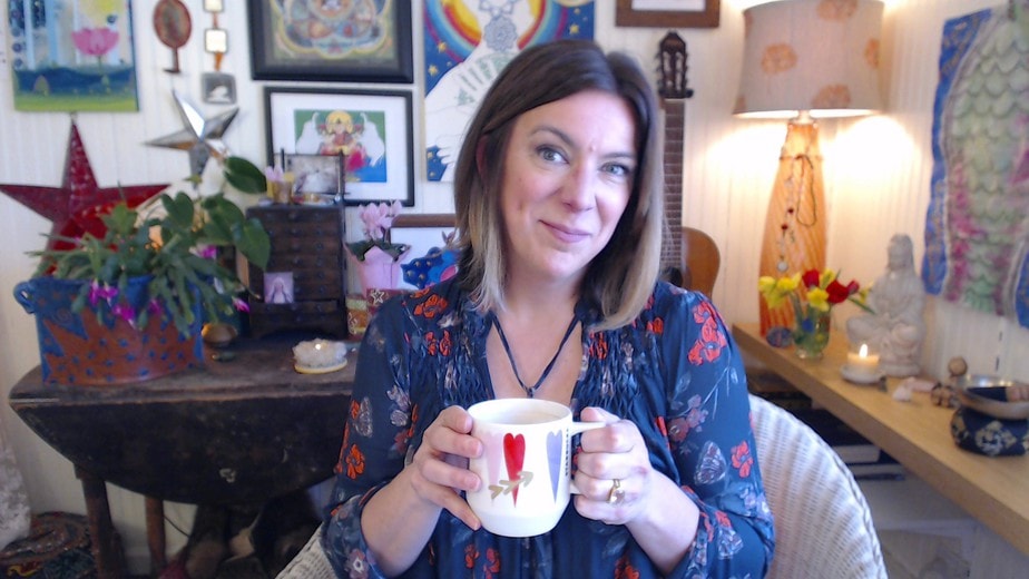 How to Freak Yourself out in a Good Way - Robin Hallett • Intuitive ...