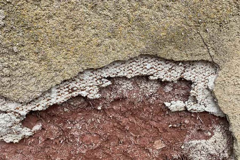 A Guide to Lime Rendering Cob Walls | Cornish Lime