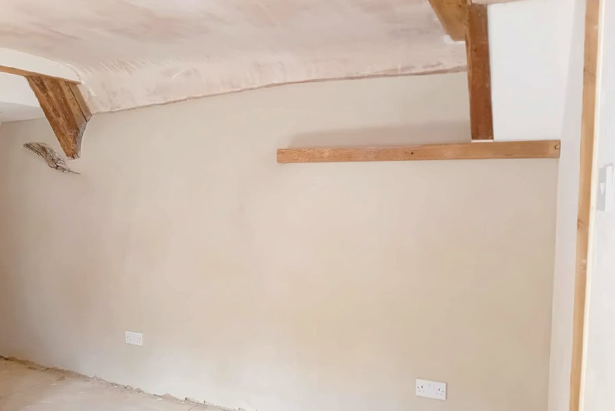 A Guide to Lime Rendering Cob Walls | Cornish Lime