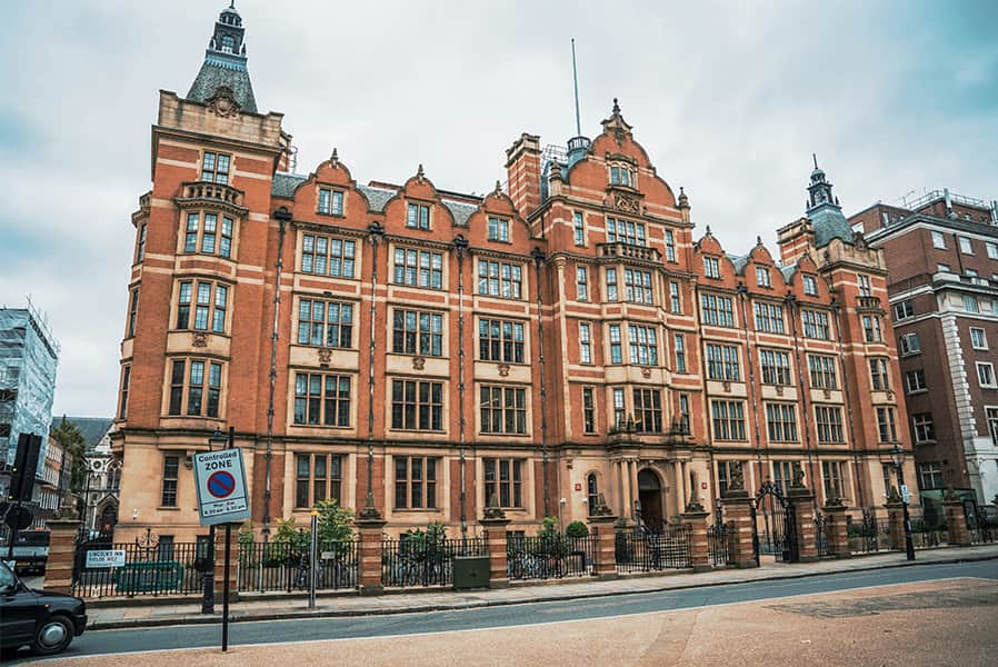 What is a Period Property? Definition, Architecture & Examples ...