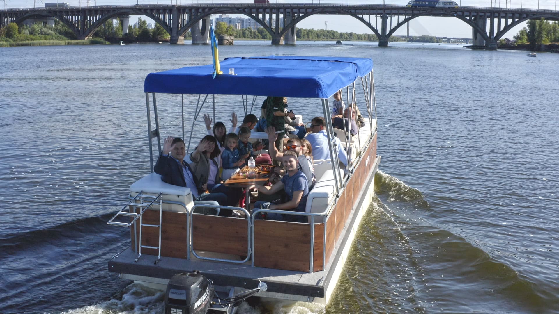 Kunststof Drijvers | Ponton Drijvers | Drijvers Voor Vlot | Houseboat ...