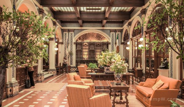 550+ Fancy Hotel Names Ideas For Your Hotel & Resort