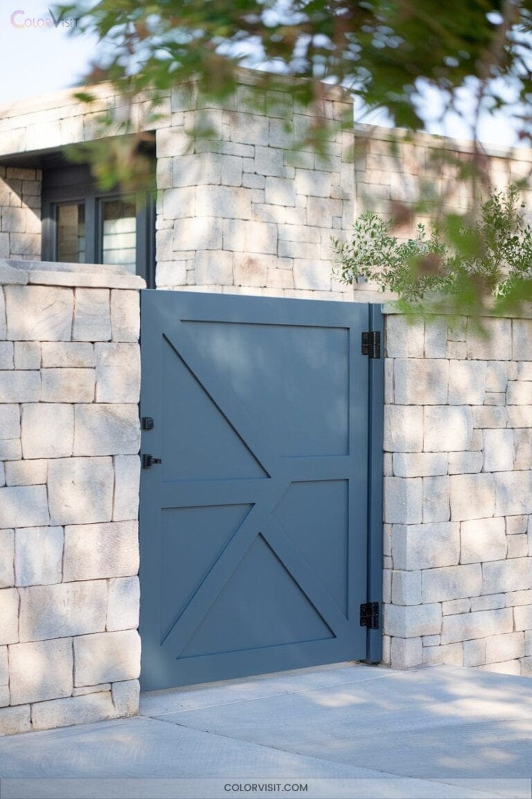 14 Bold Gate Paint Color Ideas To Enhance Your Property