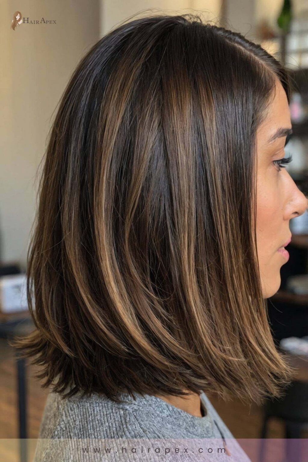 20 Sleek Medium Length Haircuts For Straight Hair