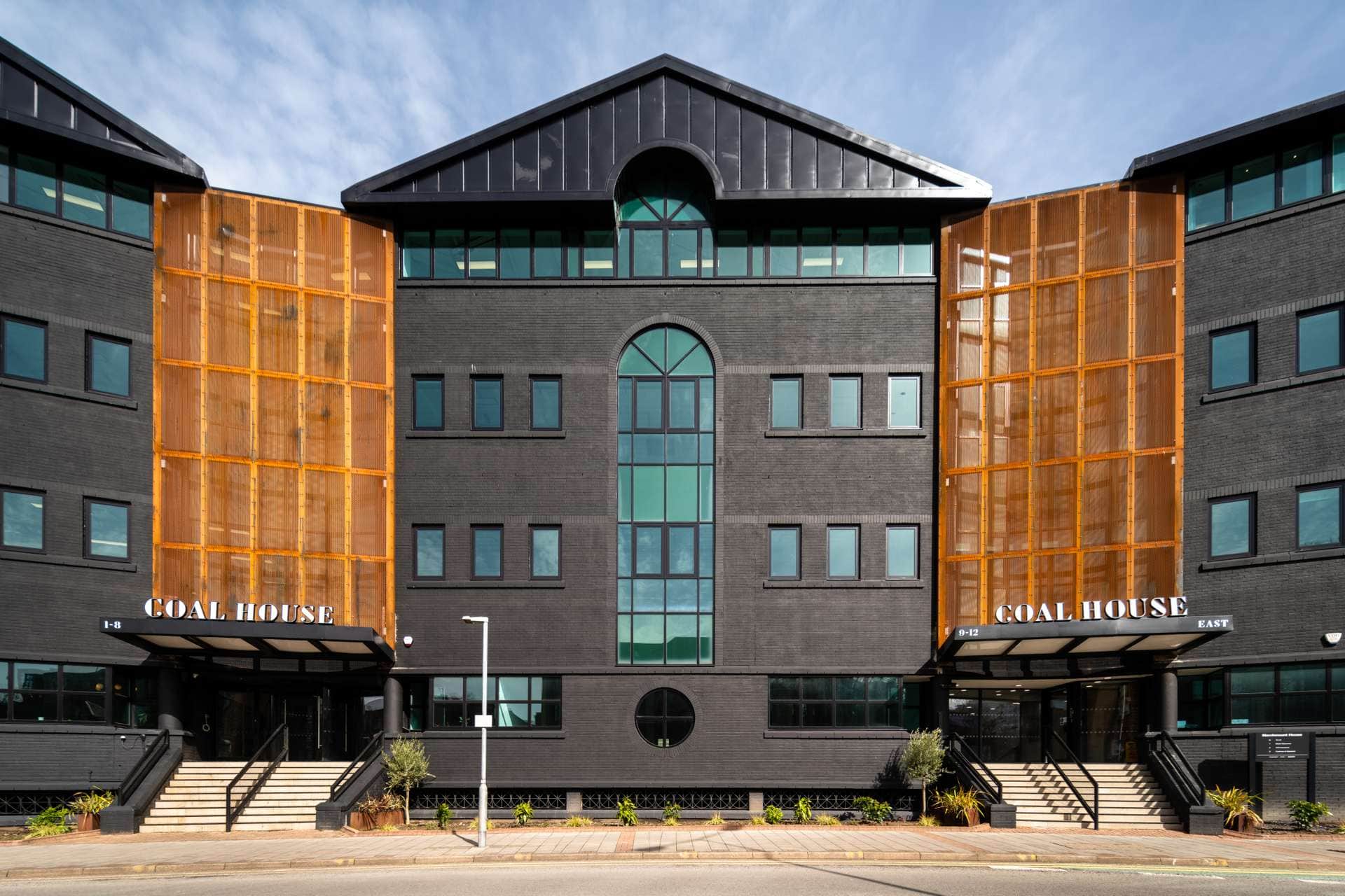 Building the case for net zero: retrofitting office buildings | UKGBC