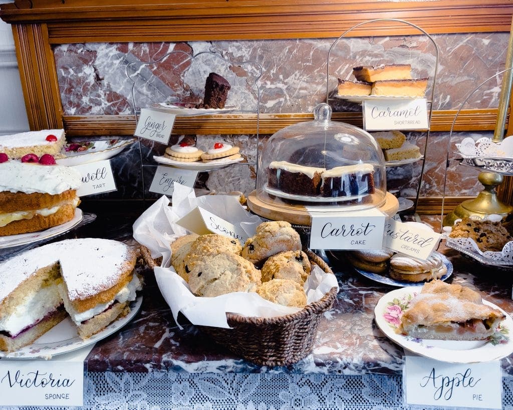 Best Afternoon Tea in Edinburgh | TOP 5 • Abroad with Ash