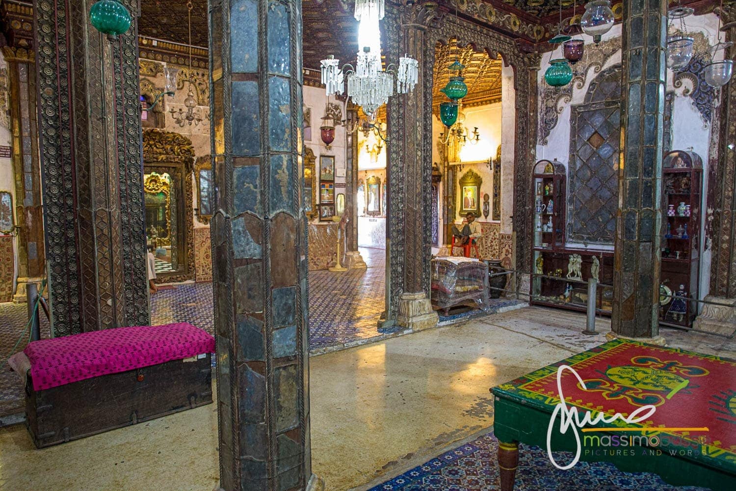 L'Aina Mahal di Bhuj ed il Leone di San Marco » Viaggio ControMano