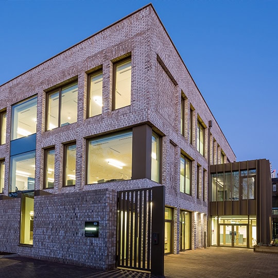 Modular Construction and Prefabricated Building Specialists - Reds10