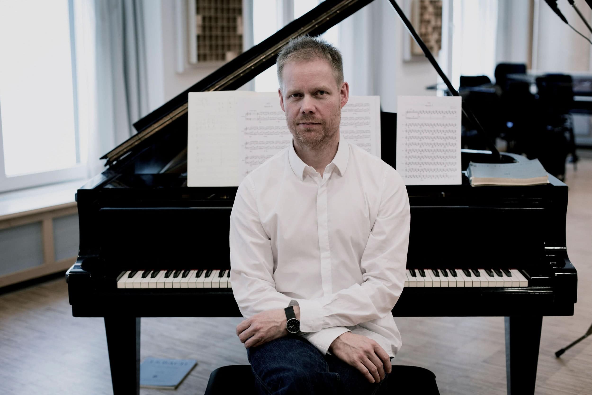 Interview: Max Richter on His Ad Astra Score and its So-Called ...