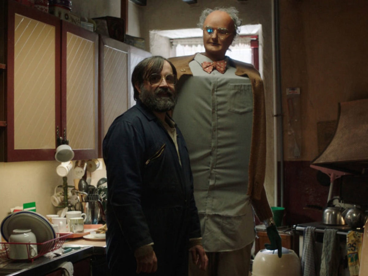 'Brian and Charles' Review: Eternal Quirk of the Stretched-Thin Kind